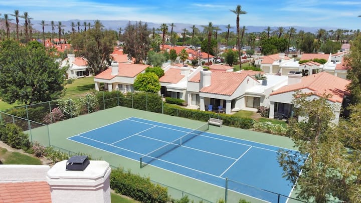 Gorgeous Villa Near Lq Resort, Prime Location! - La Quinta, CA