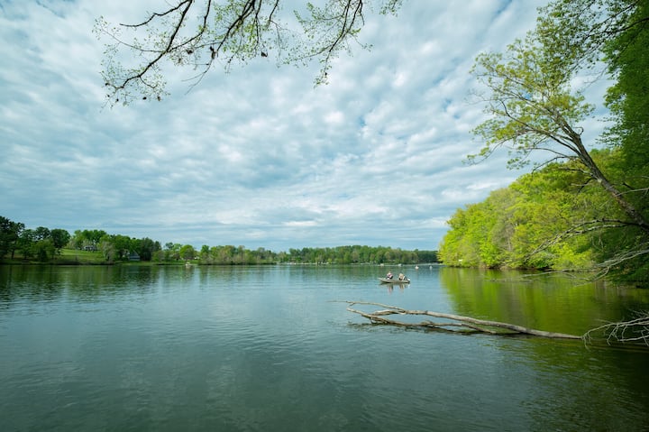 109 - Kingfisher - Log Cabin - Logan, OH