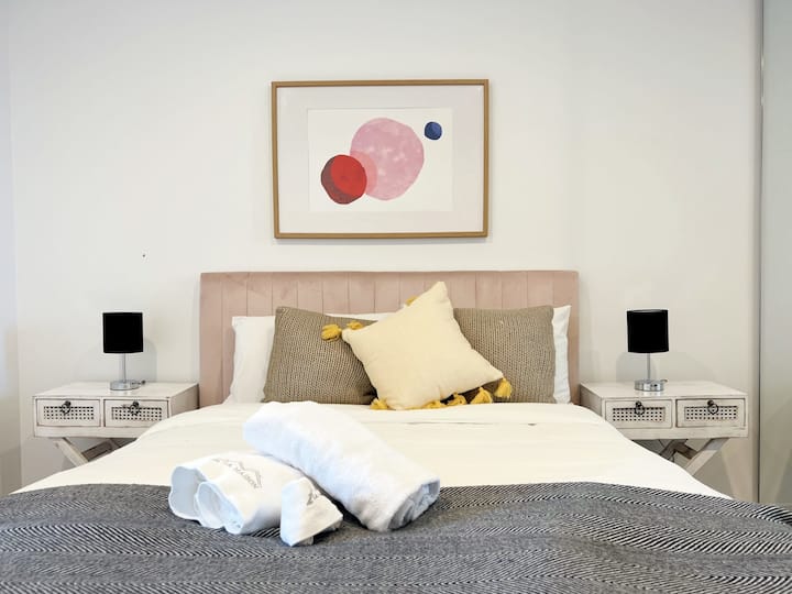 New Brand Boxhill Apartment With View 12b - Box Hill