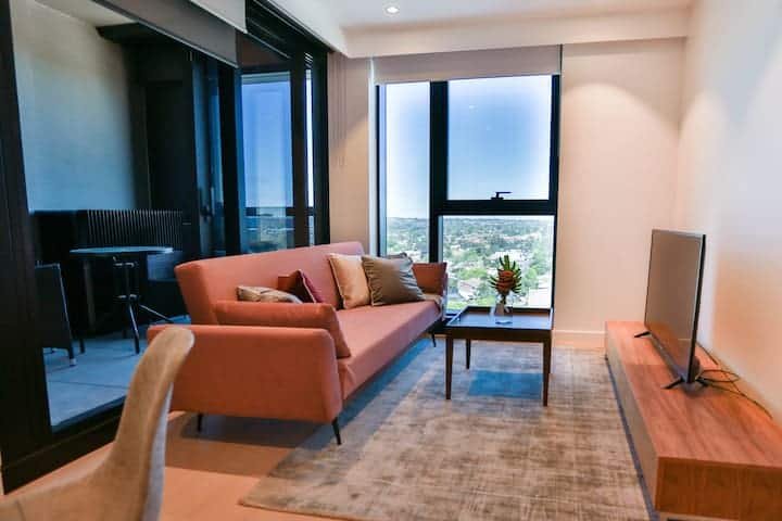 Sky One 1bedroom Apartment * Perfect View+wifi -8b - Box Hill