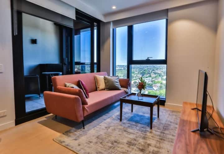 Sky One 1bedroom Apartment * Perfect View+wifi -8b - Forest Hill
