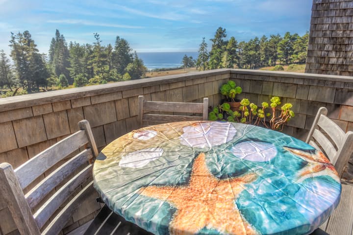 Architectural Treasure - Private Hot Tub! - Sea Ranch, CA