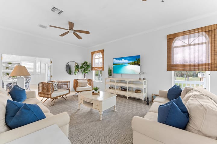 Beach Escape For Family & Friends + 2 Min To Sand - Bonita Springs, FL