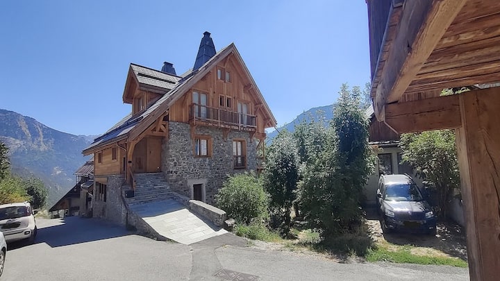 Superbe Maison De Village Entièrement Rénovée - Puy-Saint-Vincent