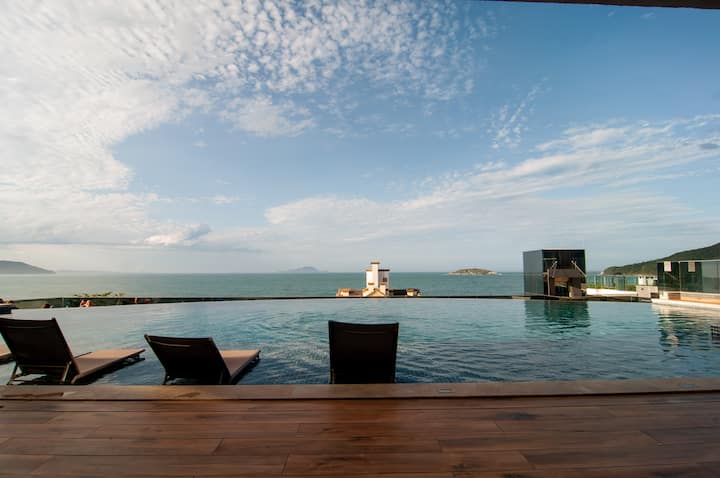 Espelho Das ÁGuas: Cobertura Com Jacuzzi Ub3265 - Florianópolis