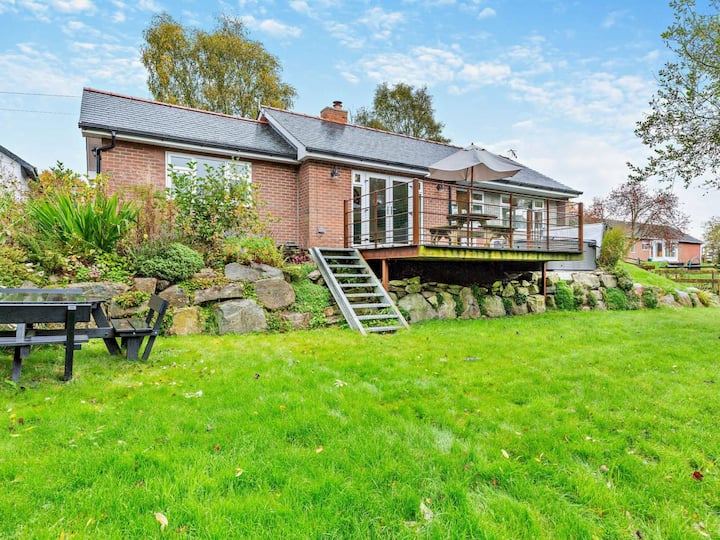 3 Bed In Rhayader (Oc-90282) - Rhayader