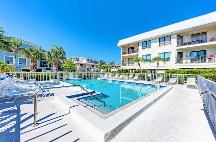 Island Time-private Beach Access-heated - Bradenton Beach