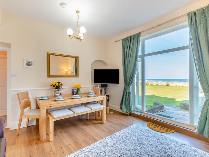3 Bed In Seahouses (90727) - Seahouses