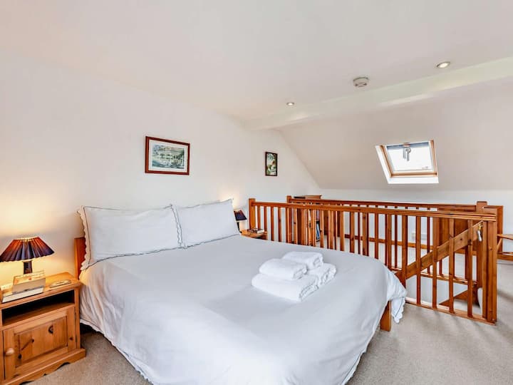 3 Bed In Arundel (Oc-90894) - Arundel