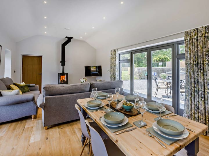 3 Bed In Hartland (91183) - Welcombe