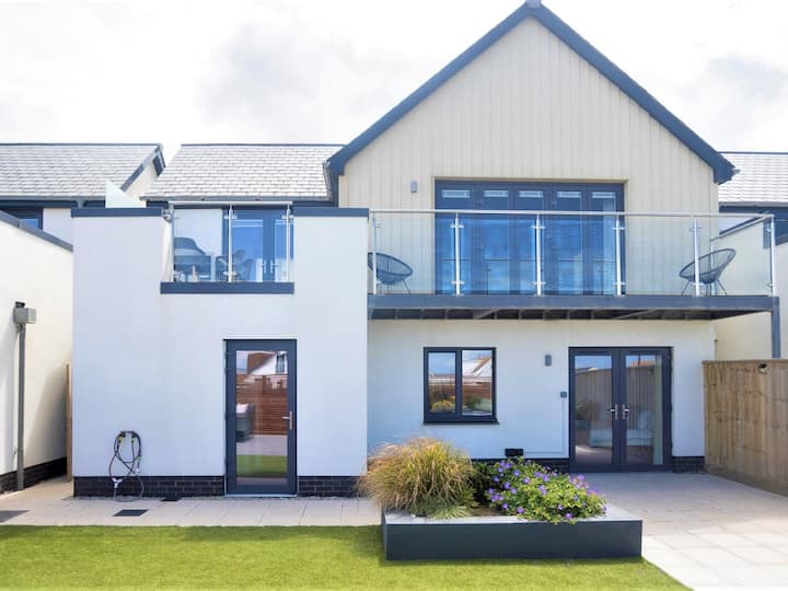 4 Bed In Westward Ho (89017) - Westward Ho!