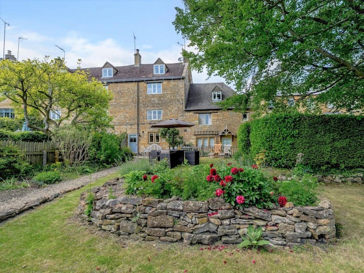 2 Bed In Moreton-in-marsh (Oc-82965) - Moreton-in-Marsh