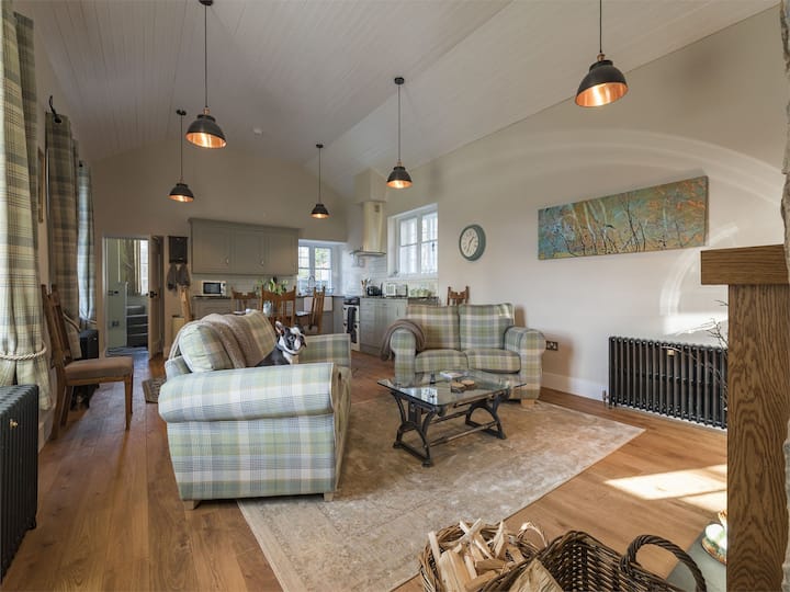 2 Bed In Muir Of Ord (Ca131) - Beauly