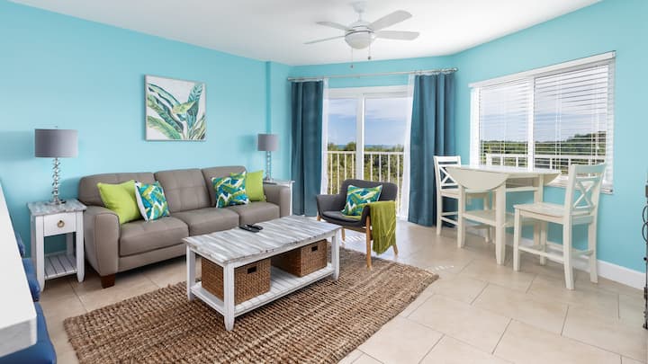 Boho Chic Ocean Pointe 3214 - Florida Keys