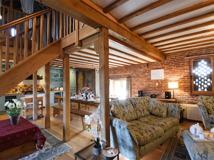 3 Bed In Briston (Kt187) - Holt