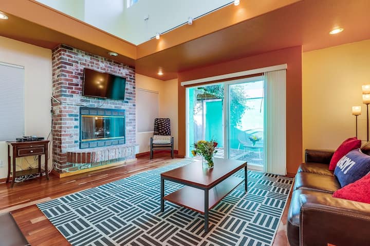Discounted Rates - Ocean Beach Holiday - San Diego