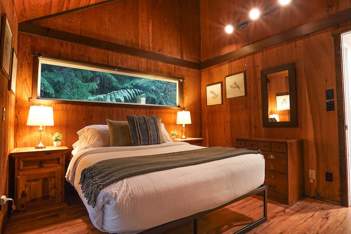 Mt Baker Haven Getaway + 2br Cabin W/fireplace - Glacier, WA