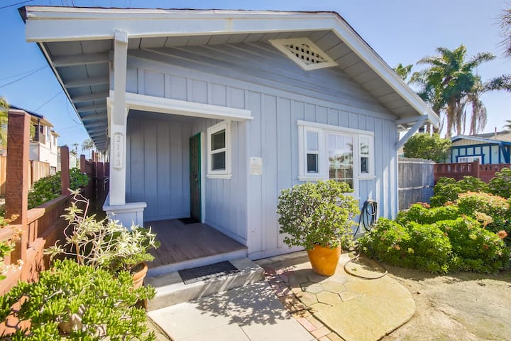 Ocean Beach Cottage - Walk To Beach - San Diego, CA