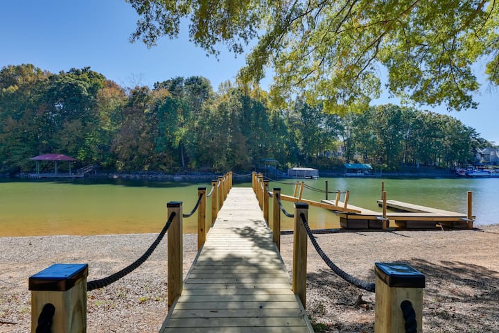 The Retreat At Lake Norman: Boat Dock & Pool! - Mooresville, NC