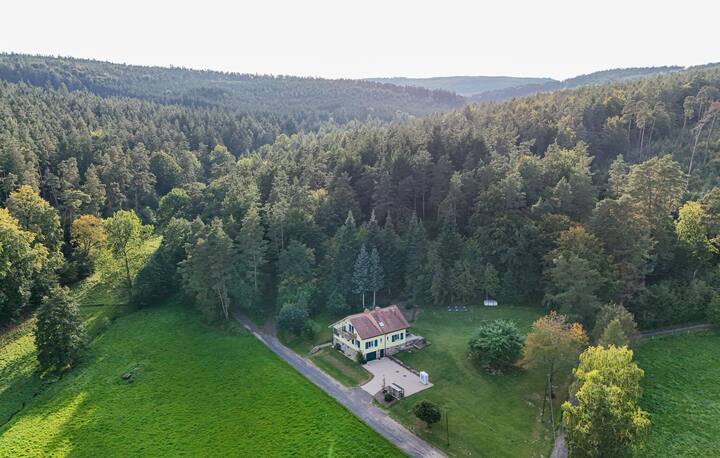3 Bedroom Beautiful Home In Wartenberg - Herbstein