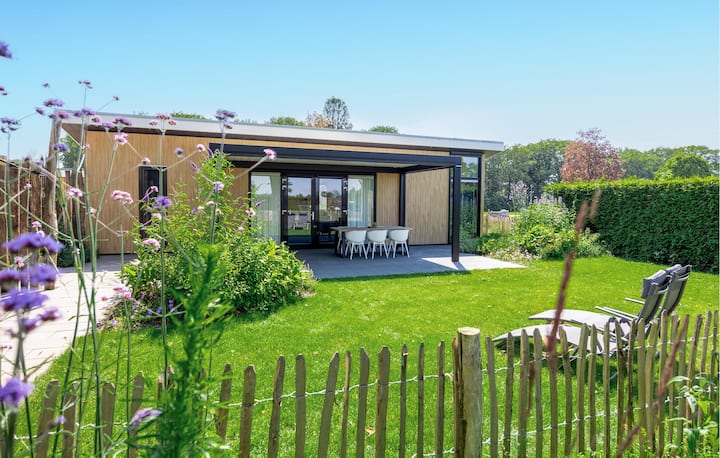 2 Bedroom Nice Home In Voorthuizen - Barneveld