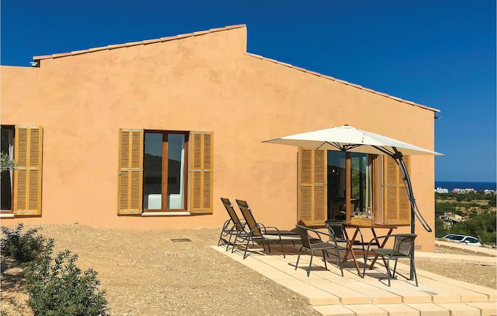 Nice Home In Son Carrió With Wifi - Son Servera