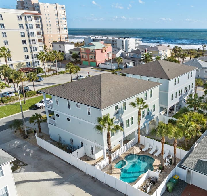 Ocean View Oasis W/ Heated Pool For Large Groups - Jacksonville Beach, FL