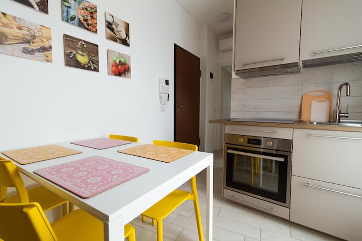 [Piazza Tricolore]-appartamento Con 2 Suite - Milão