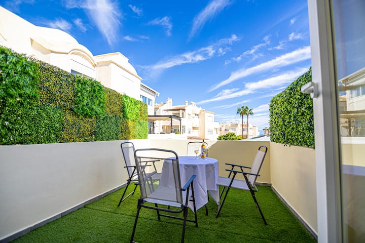 Sunstay Loft Puerto Marina Benalmádena - Benalmádena