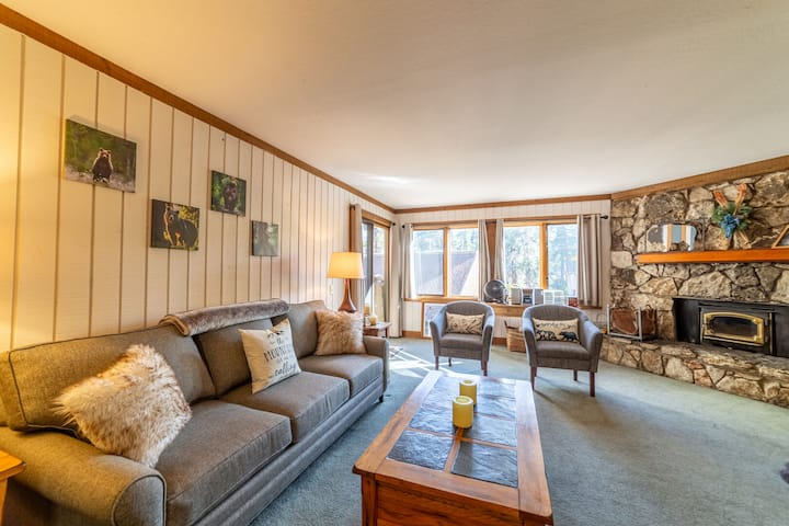 Comfortable Pet Friendly Condo! - Mammoth Lakes, CA