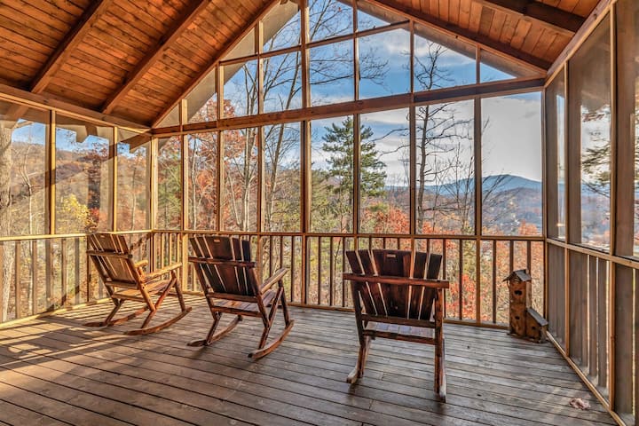 Luxury Cabin Minutes To Downtown Gatlinburg | 2 Ki - Gatlinburg, TN