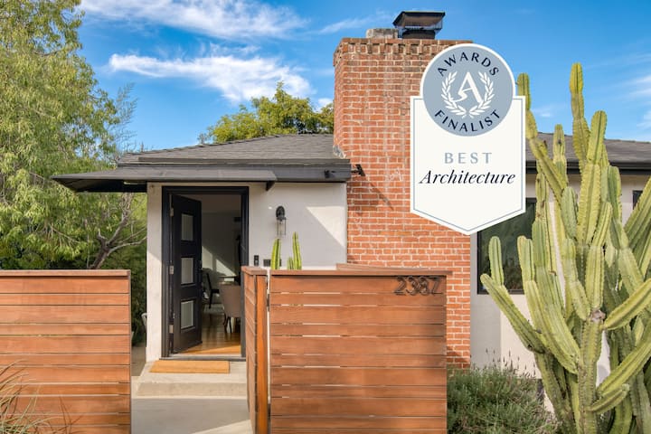 Silver Screen By Avantstay | Luxe Backyard Escape - Super Nintendo World, Universal City