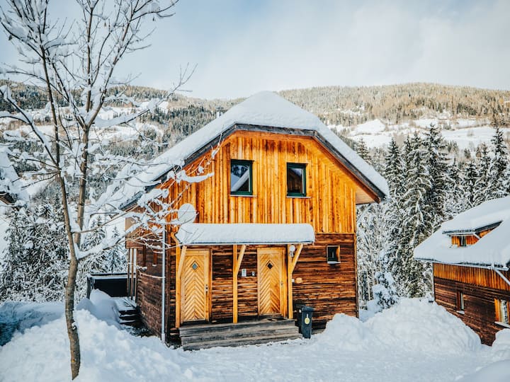 Belle Maison Avec Bain à Remous Et Sauna - Murau