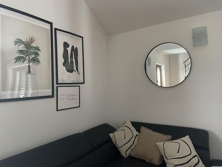 Inviting 2-bed Apartment In Brac - Milnà