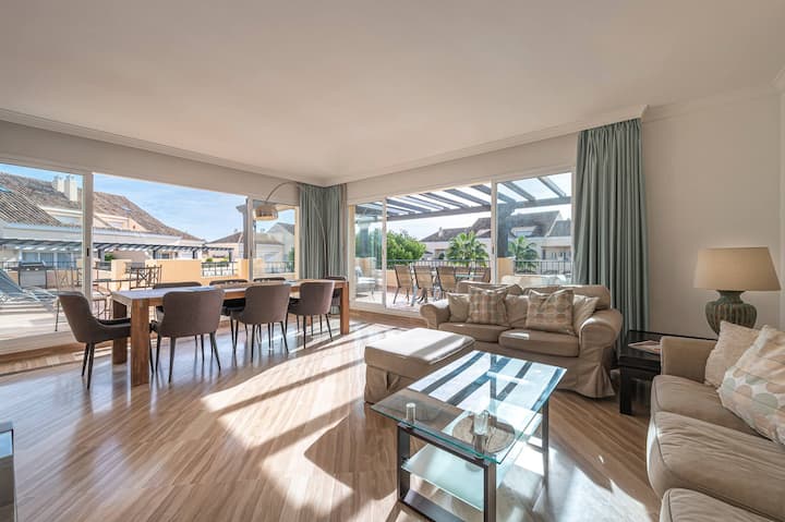 Amazing 4br Apart. Parking, Pool, Close To The Sea - Marbella