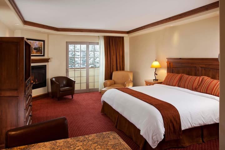 Great Choice! Spacious Unit With Mountain View - Vail, CO