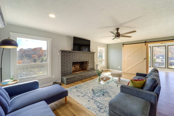 Pet-friendly Boone Home W/ Scenic Mountain Views! - Boone, NC