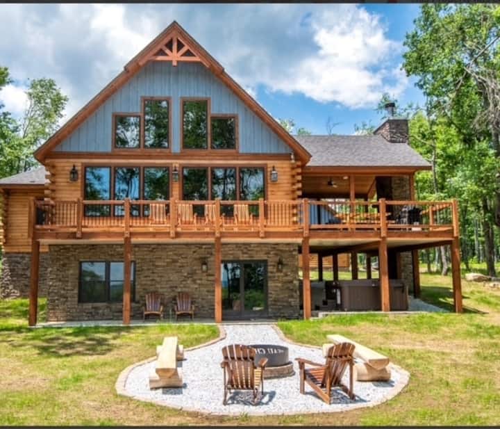 Beau Chateau - 6br Lake Retreat With Hot Tub - Deep Creek Lake, MD