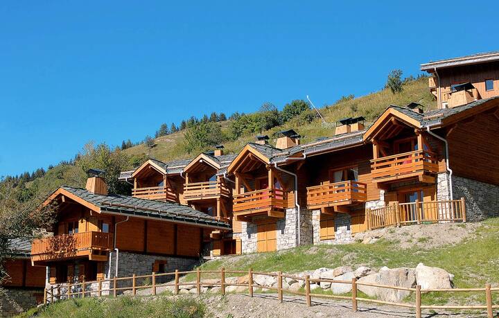 Sleeps 8 | 2br Chalet In Prime Ski Location! - Valmeinier