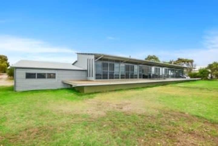 Clayton Shore Getaway - Hindmarsh Island