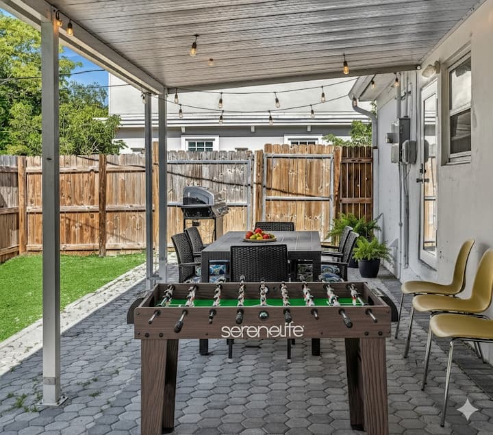 3 Bedroom Villa In F. Lauderdale  Casino & Beach - Dania Beach, FL