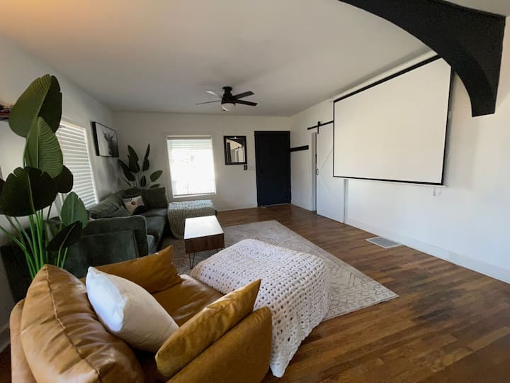 Maple Haven - Cozy Downtown Gem - Twin Falls, ID