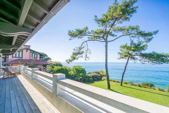 Charme Et Authenticité Pour Cette Villa D'exceptio - Arcachon