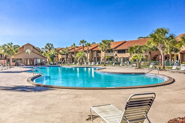 Walk To Beach + Restaurants: Pcb Resort Condo! - Panama City Beach, FL