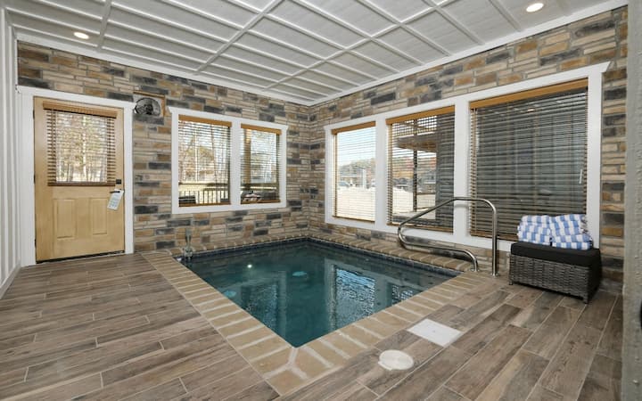 A Pool's Paradise - Your Own Pool & Hot Tub Oasis! - Pigeon Forge, TN