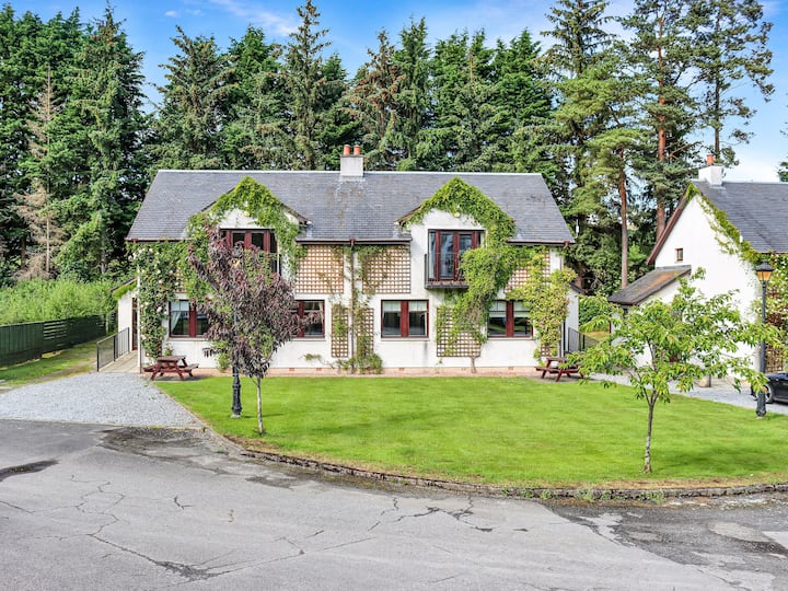 Family Lodge No. 3 - Uk45692 - Aberfeldy
