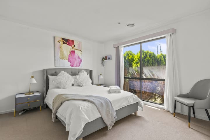 Stayau Stunning 4brhouse Berwick - Clyde North