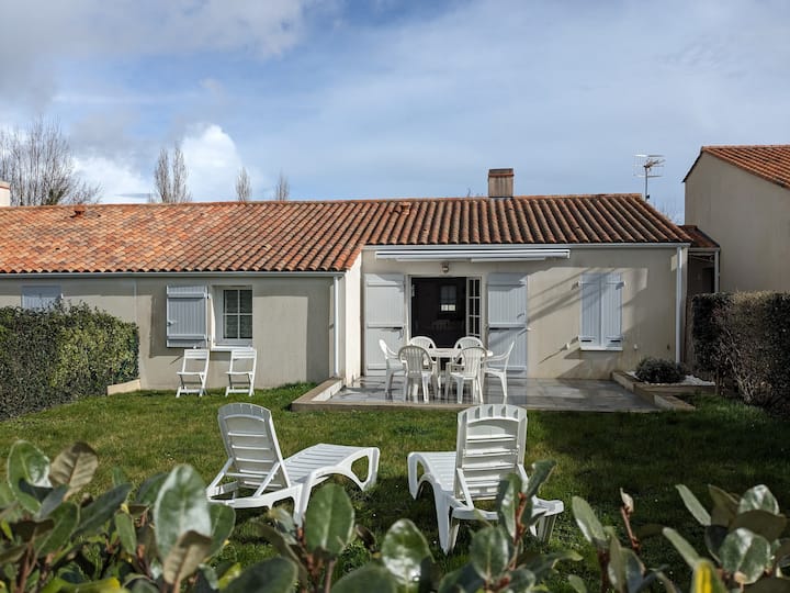 Maison Paisible à 5min à Pied De La Plage - Angles