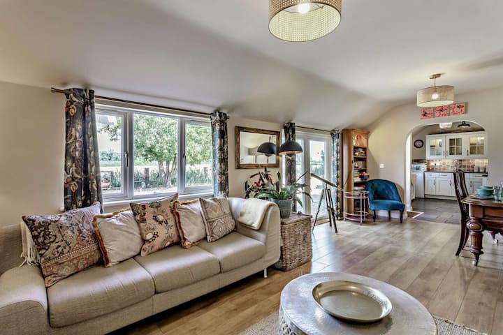 3 Bed In Sedge Fen (Oc-b28087) - Ely