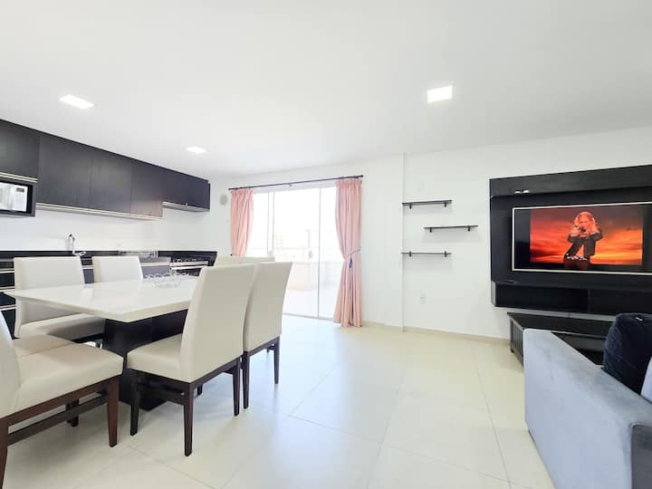 Cobertura Duplex Na Praia De Bombas - Bombinhas